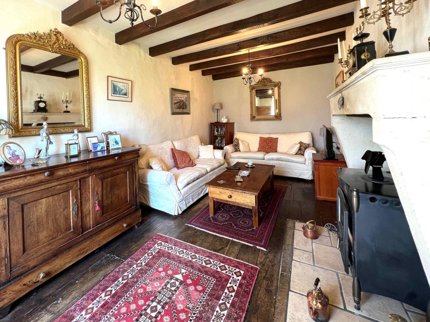 Stone Village House 3 Bedrooms, 2 bathrooms Courtyard, Workshop, Nr ...