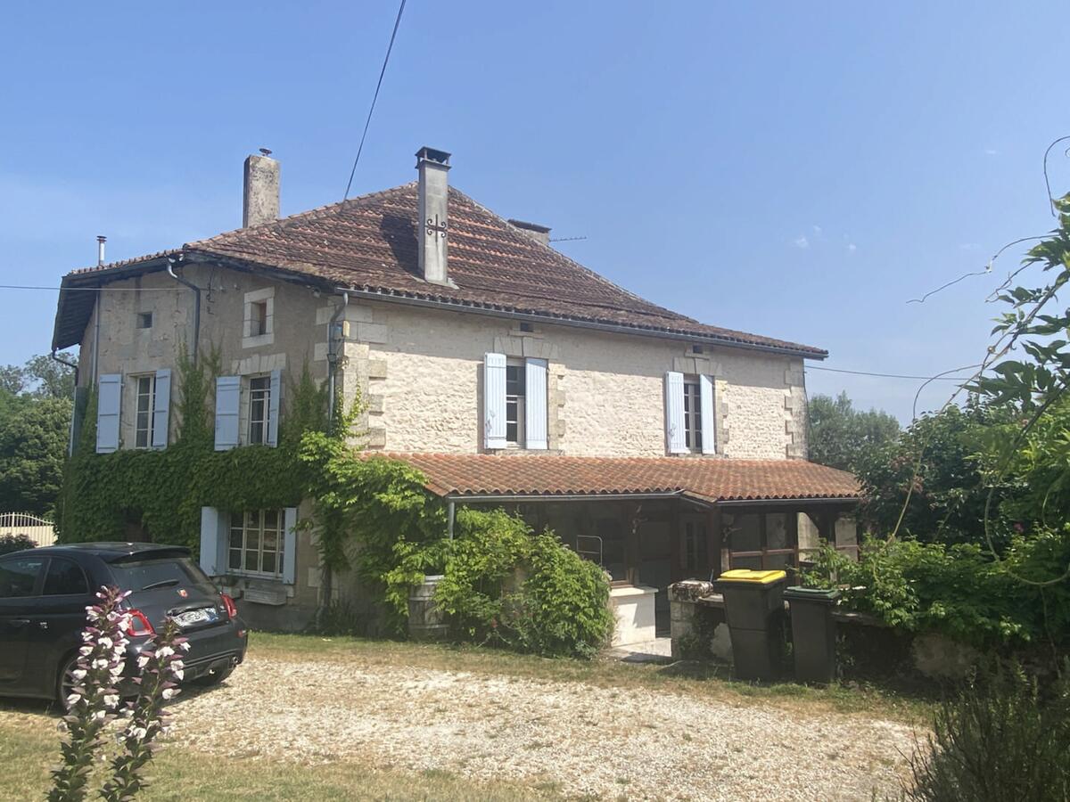 Near Aubeterre. Elegant country residence with outbuildings, large ...